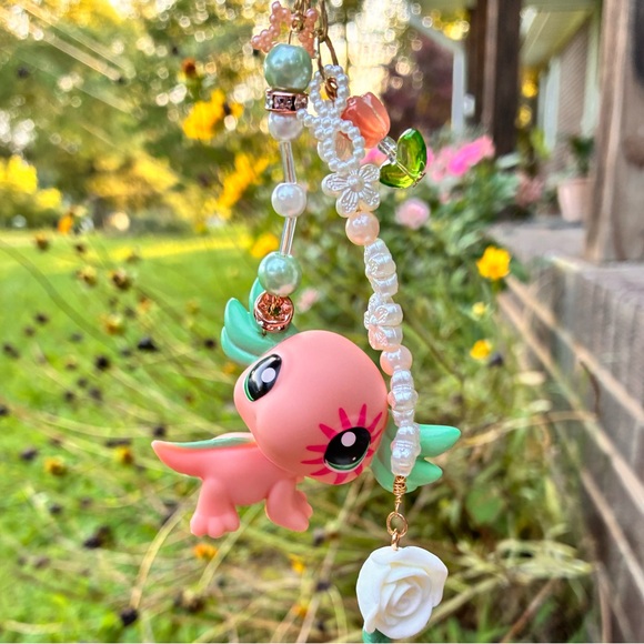 Littlest Pet Shop | Accessories | Handmade Cute Pink And Green Beaded ...
